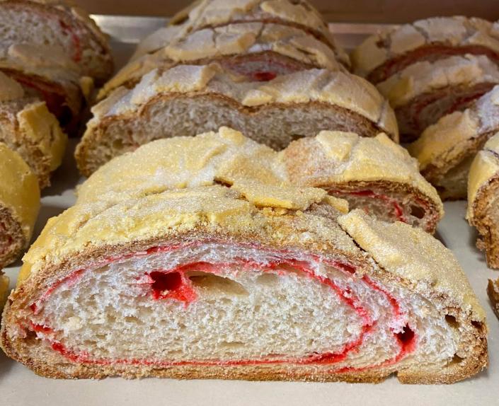 Pastry Gallery Sandy's Bakery and Catering in Jonesboro,